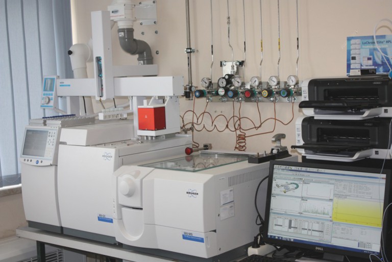 Services - Laborchemie Apolda GmbH